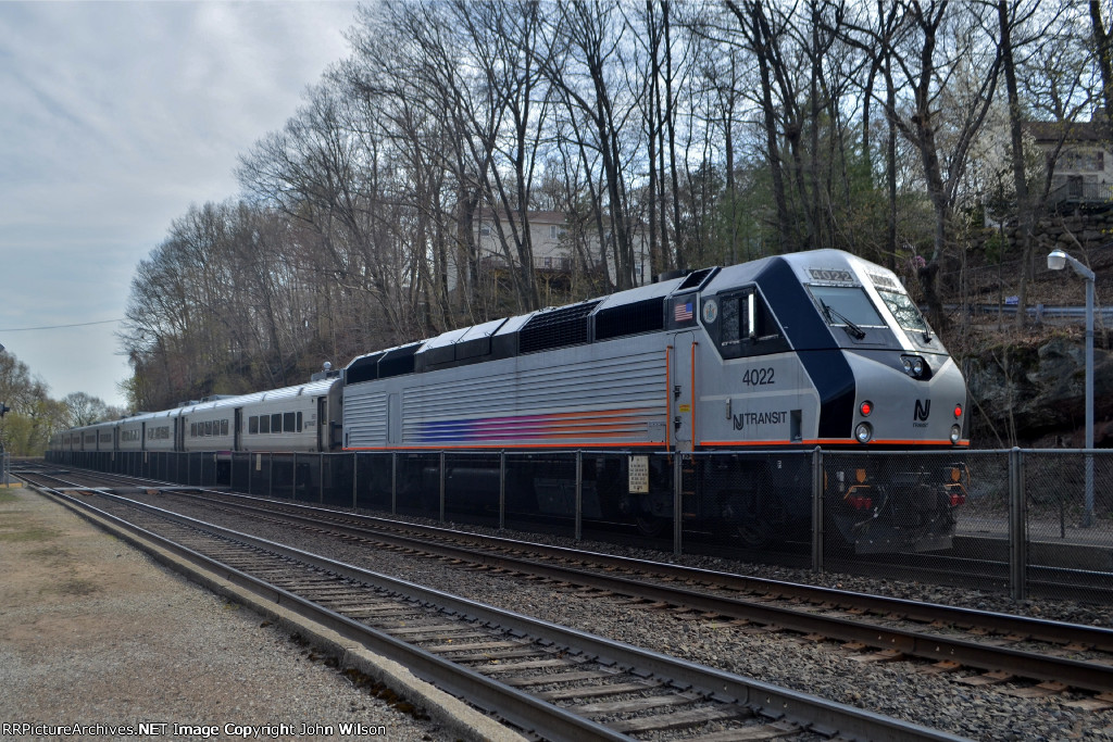 NJT 4022